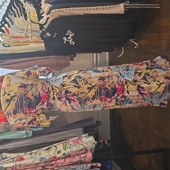 Lisa Rinna Collection | Dresses | Lisa Rinna Printed Maxi Dress Yellow ...